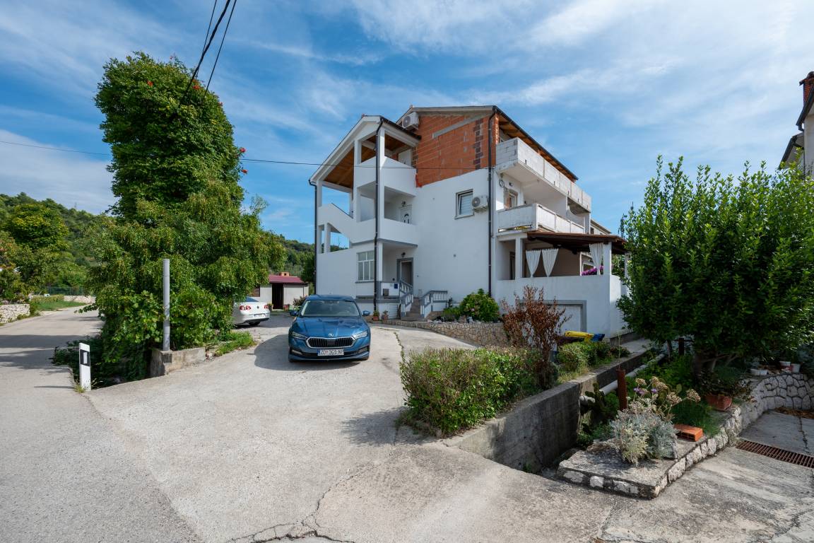 63 M² Ferienwohnung ∙ 2 Schlafzimmer ∙ 5 Gäste - Rab