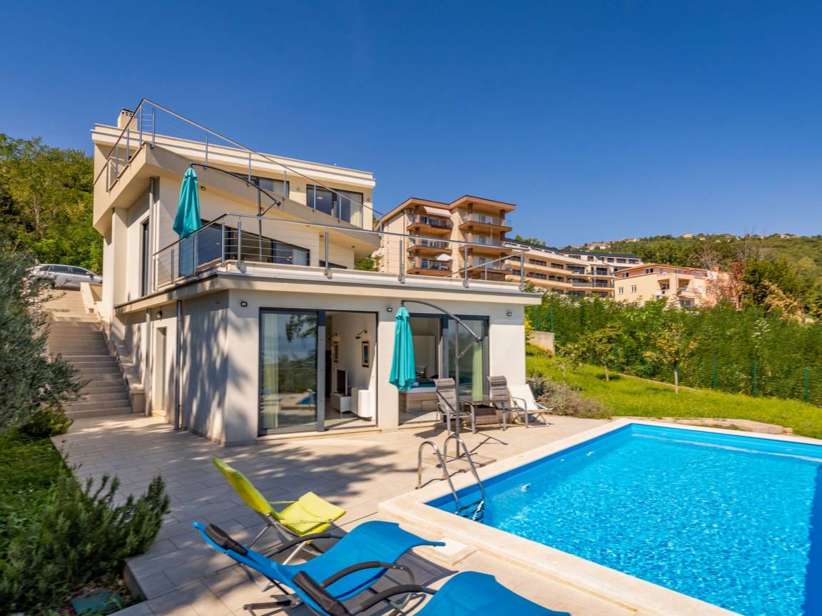 196 M² Villa ∙ 1 Schlafzimmer ∙ 10 Gäste - Opatija