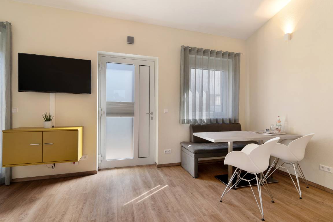 32 M² Ferienwohnung ∙ 1 Schlafzimmer ∙ 4 Gäste - Herbolzheim