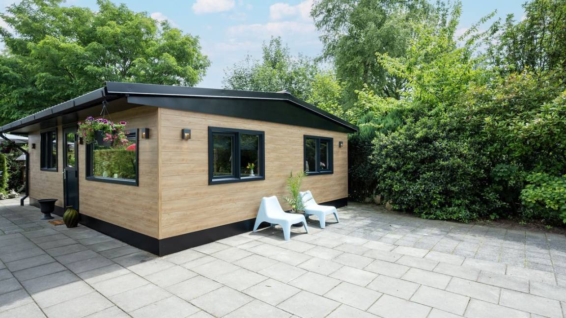 80 M² House ∙ 1 Bedroom ∙ 4 Guests - Hengelo