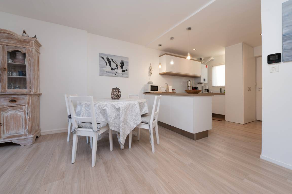 70 M² Ferienhaus ∙ 2 Schlafzimmer ∙ 5 Gäste - Carnac