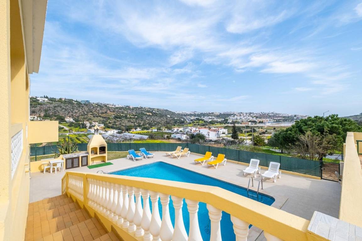 200 M² Villa ∙ 3 Bedrooms ∙ 6 Guests - Albufeira