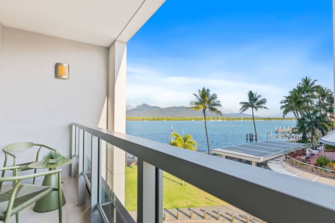 Apartment ∙ 1 Bedroom ∙ 4 Guests - Cairns Convention Centre