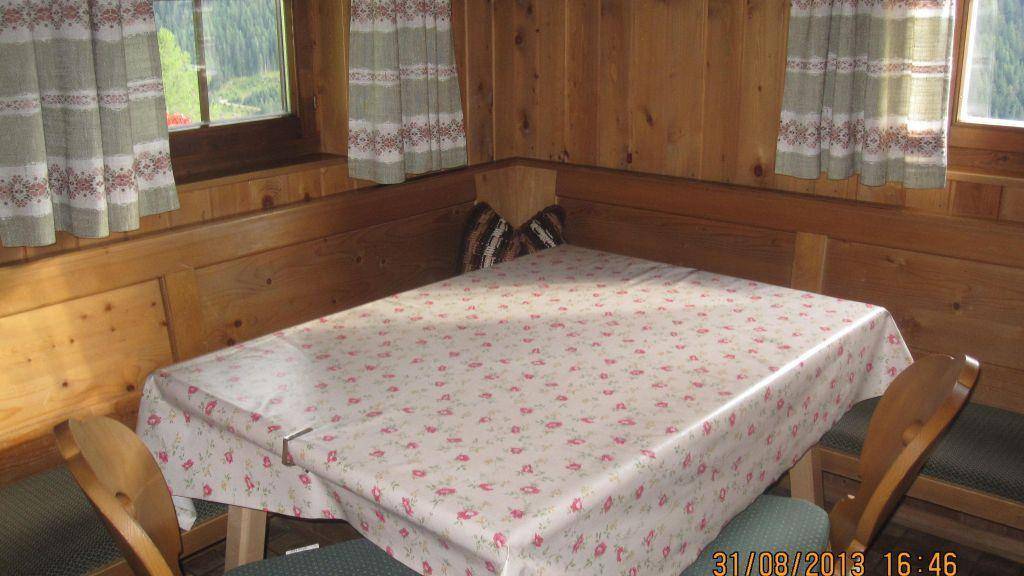 60 M² Ferienhaus ∙ 2 Schlafzimmer ∙ 4 Gäste - Innichen