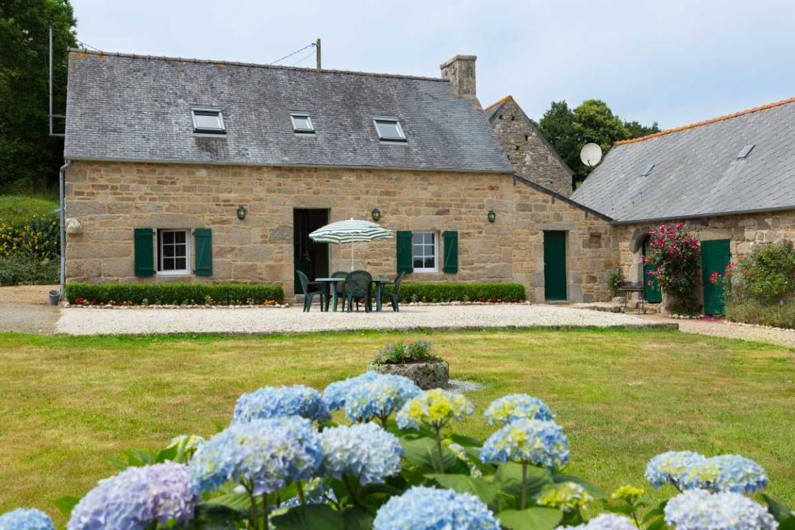97 M² Gîte ∙ 2 Bedrooms ∙ 4 Guests - Brittany