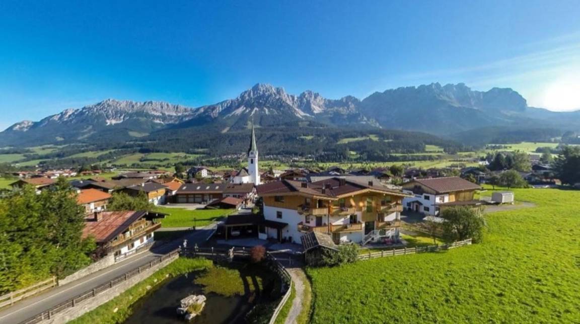 80 M² Apartment ∙ 2 Bedrooms ∙ 4 Guests - Ellmau