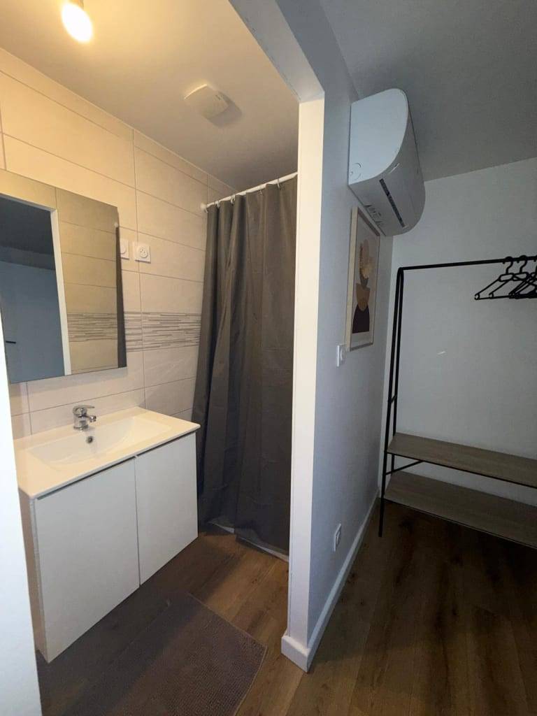 Chambre D’hôtes ∙ 1 Chambre ∙ 2 Personnes - Villenave-d'Ornon