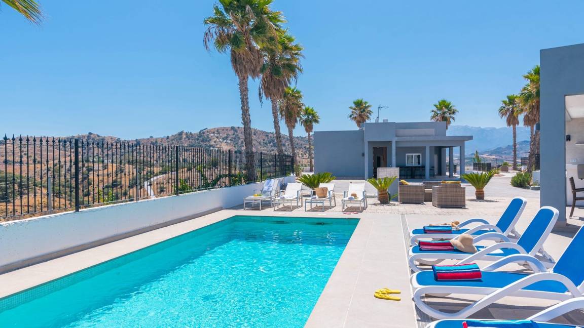 300 M² Maison De Vacances ∙ 5 Chambres ∙ 10 Personnes - Coín