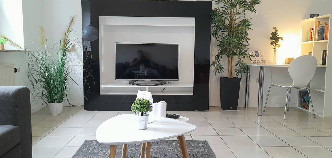 100 M² Ferienwohnung ∙ 3 Schlafzimmer ∙ 8 Gäste - Gießen
