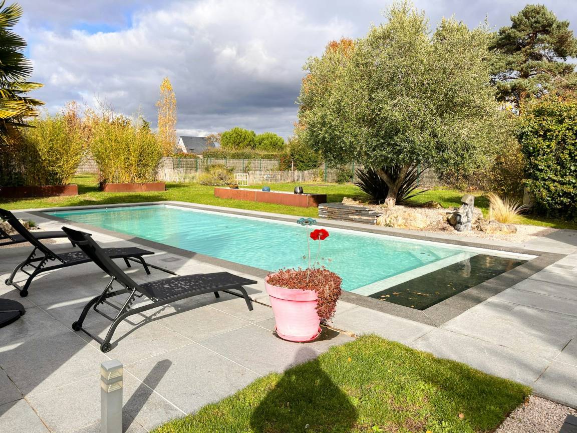 200 M² Maison De Vacances ∙ 5 Chambres ∙ 11 Personnes - Amboise