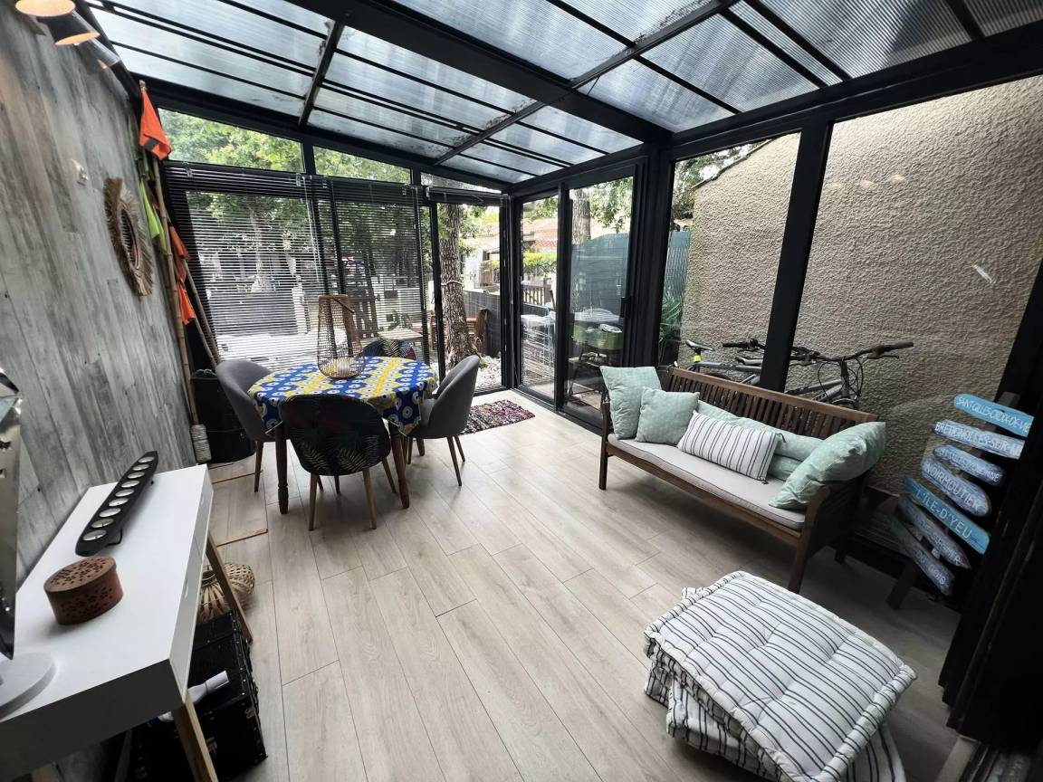 26 M² Ferienhaus ∙ 1 Schlafzimmer ∙ 4 Gäste - Soulac-sur-Mer