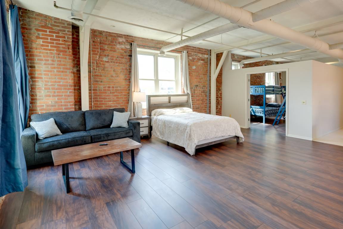 89 M² Apartment ∙ 1 Bedroom ∙ 8 Guests - Omaha, NE