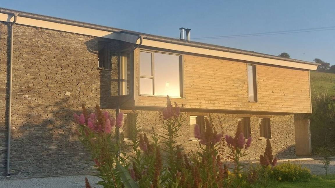 400 M² House ∙ 7 Bedrooms ∙ 14 Guests - Cork