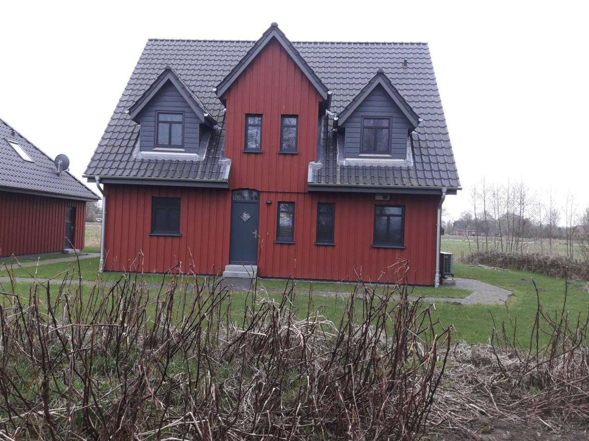 140 M² Ferienhaus ∙ 3 Schlafzimmer ∙ 6 Gäste - Heide