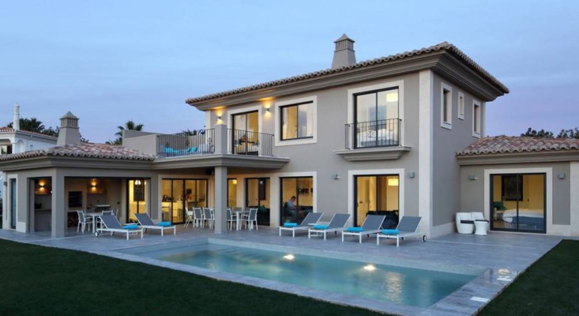 Villa ∙ 5 Habitaciones ∙ 10 Huéspedes - Carvoeiro