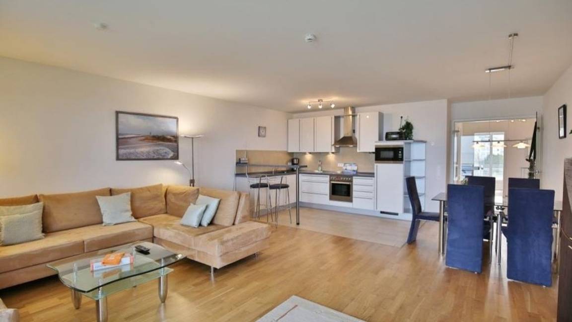 102 M² Appartement ∙ 2 Chambres ∙ 4 Personnes - Cuxhaven