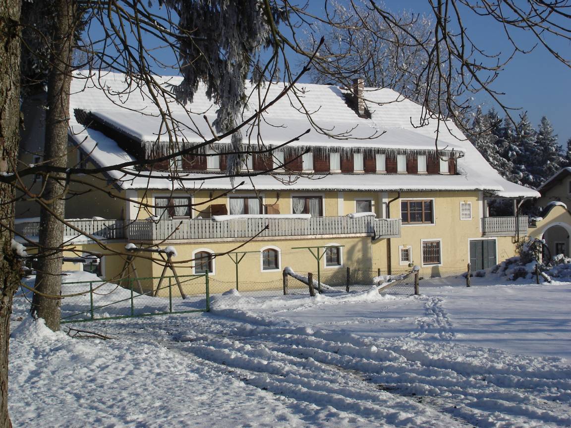 92 M² Appartement ∙ 3 Slaapkamers ∙ 5 Gasten - Taching am See