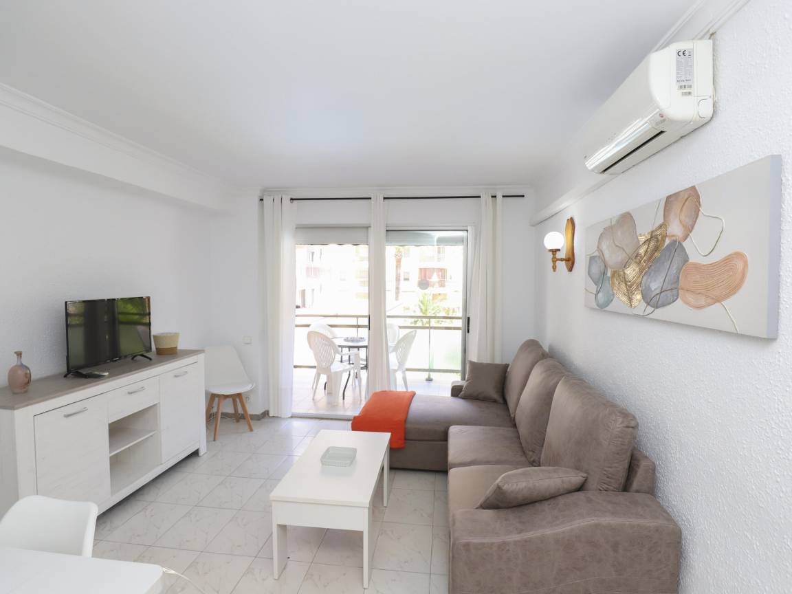 45 M² Ferienwohnung ∙ 2 Schlafzimmer ∙ 6 Gäste - Tarragona