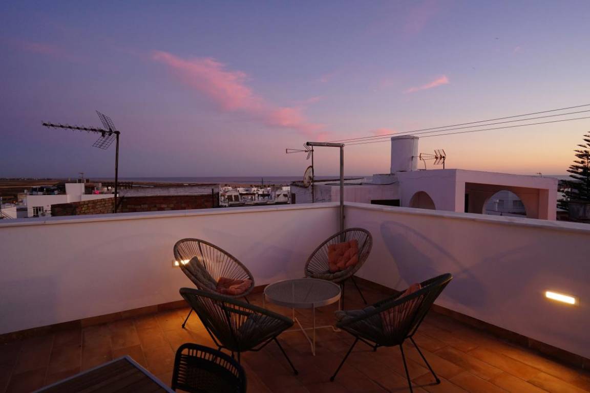 70 M² Casa ∙ 2 Habitaciones ∙ 4 Huéspedes - Conil de la Frontera