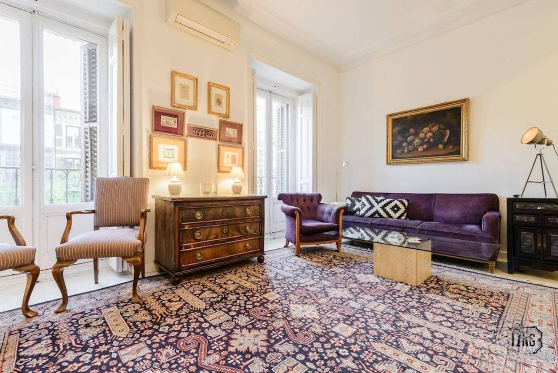 139 M² Apartamento ∙ 3 Habitaciones ∙ 6 Huéspedes - Pozuelo de Alarcón