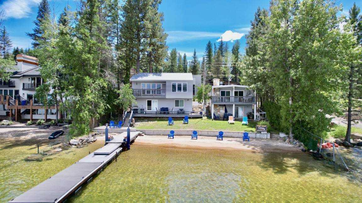 320 M² House ∙ 6 Bedrooms ∙ 16 Guests - McCall, ID