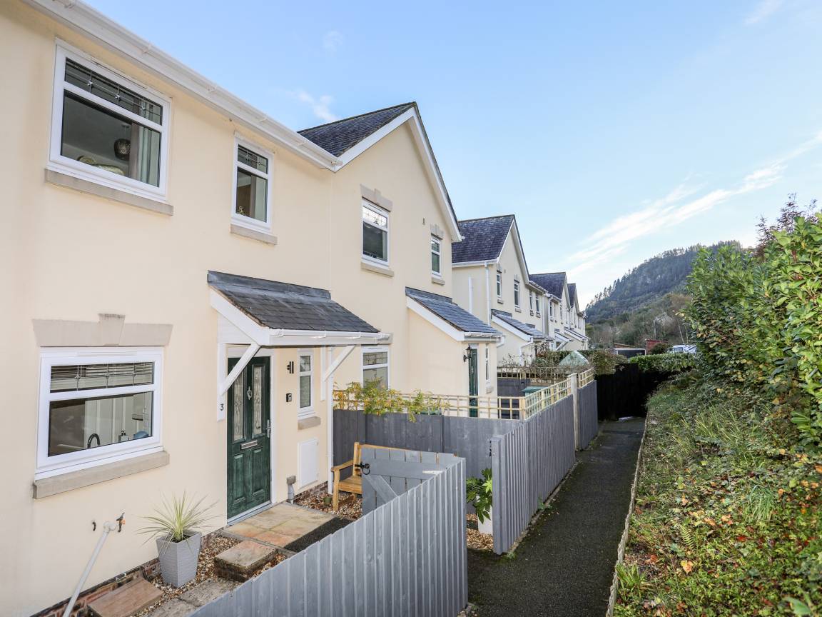 Cottage ∙ 2 Bedrooms ∙ 4 Guests - Betws-y-Coed