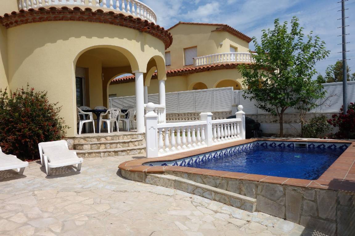 110 M² Ferienhaus ∙ 3 Schlafzimmer ∙ 7 Gäste - L’Ametlla de Mar