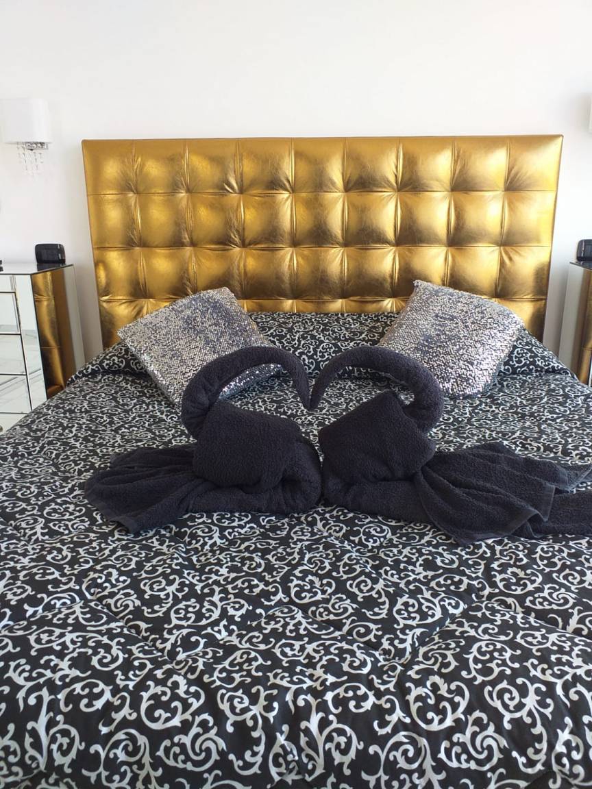 80 M² Apartamento ∙ 2 Habitaciones ∙ 4 Huéspedes - Cagliari