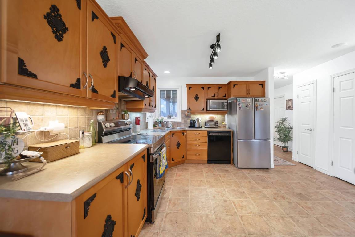 172 M² House ∙ 3 Bedrooms ∙ 5 Guests - Ontario