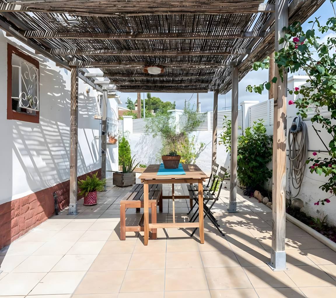 80 M² House ∙ 2 Bedrooms ∙ 4 Guests - Costa Daurada (Spain)