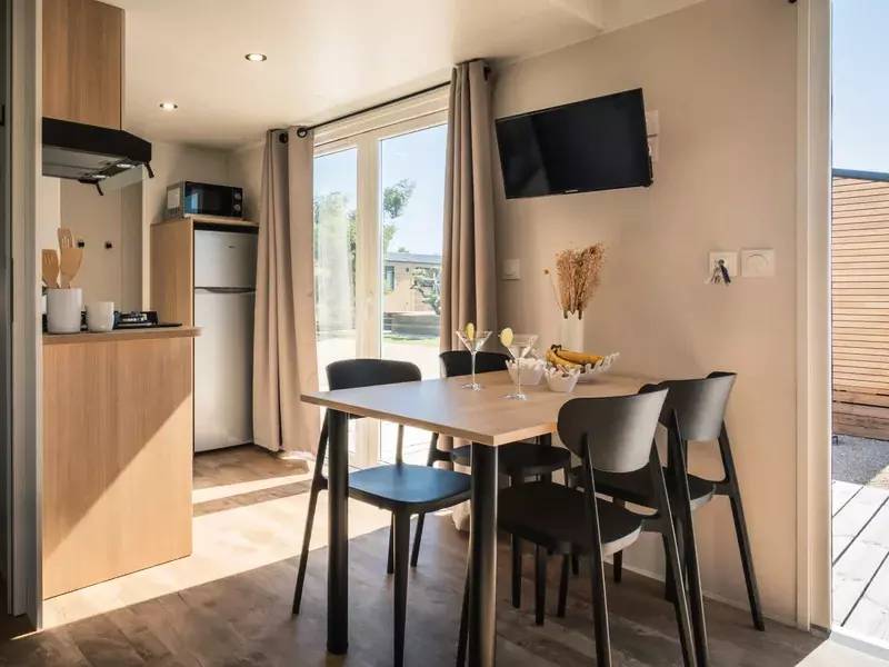 28 M² Mobil-home ∙ 2 Chambres ∙ 5 Personnes - Le Grau d'Agde