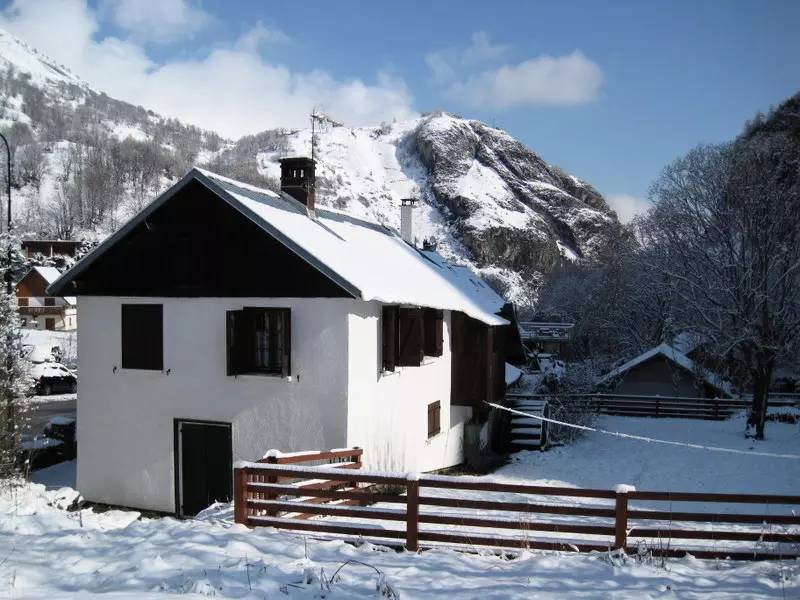 120 M² Chalet ∙ 4 Bedrooms ∙ 8 Guests - Valloire