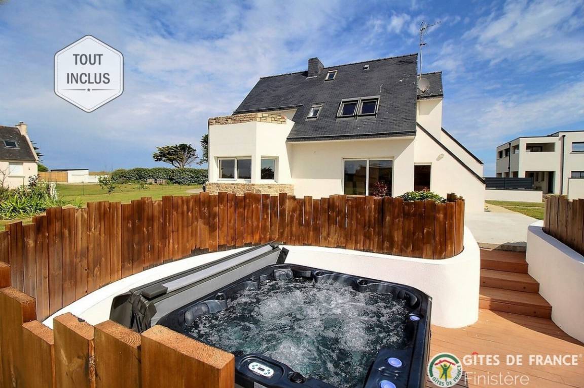 200 M² Gîte ∙ 5 Chambres ∙ 10 Personnes - Finistère