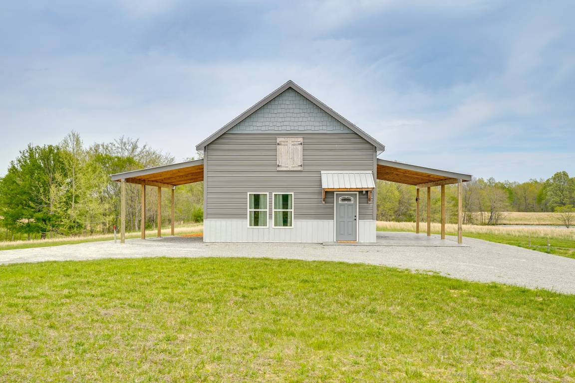 111 M² Cottage ∙ 3 Bedrooms ∙ 8 Guests - Kentucky Lake