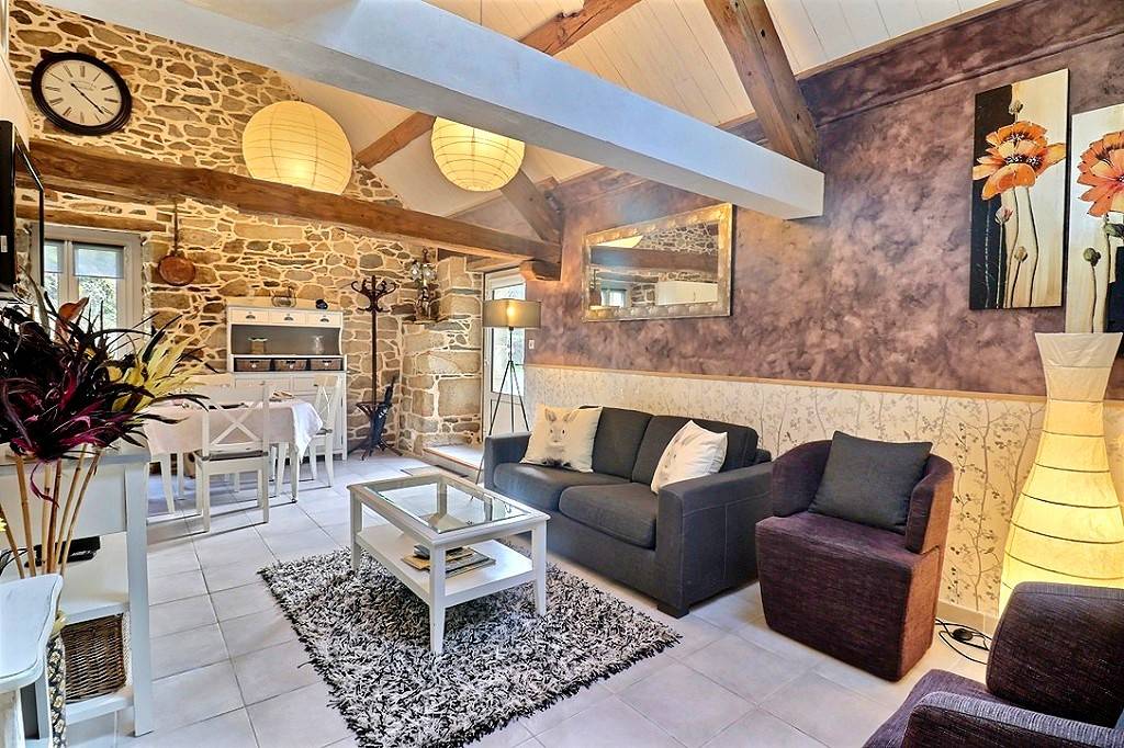72 M² Gîte ∙ 2 Chambres ∙ 4 Personnes - Questembert