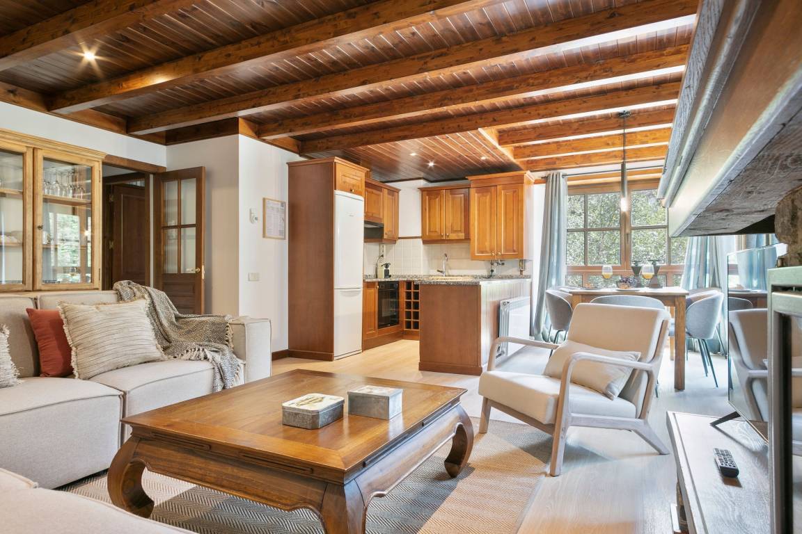 88 M² Apartamento ∙ 3 Habitaciones ∙ 8 Huéspedes - Baqueira