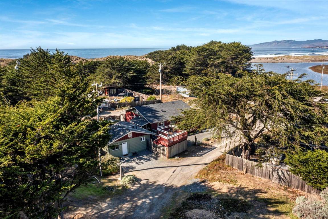 House ∙ 2 Bedrooms ∙ 8 Guests - Bodega Bay, CA