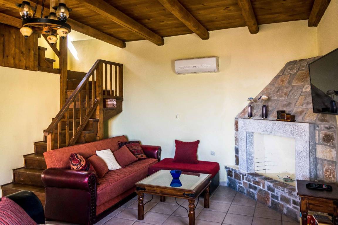 100 M² House ∙ 2 Bedrooms ∙ 4 Guests - Hersonissos