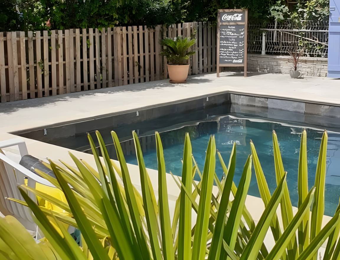 35 M² Cottage ∙ 2 Bedrooms ∙ 4 Guests - Malaucène