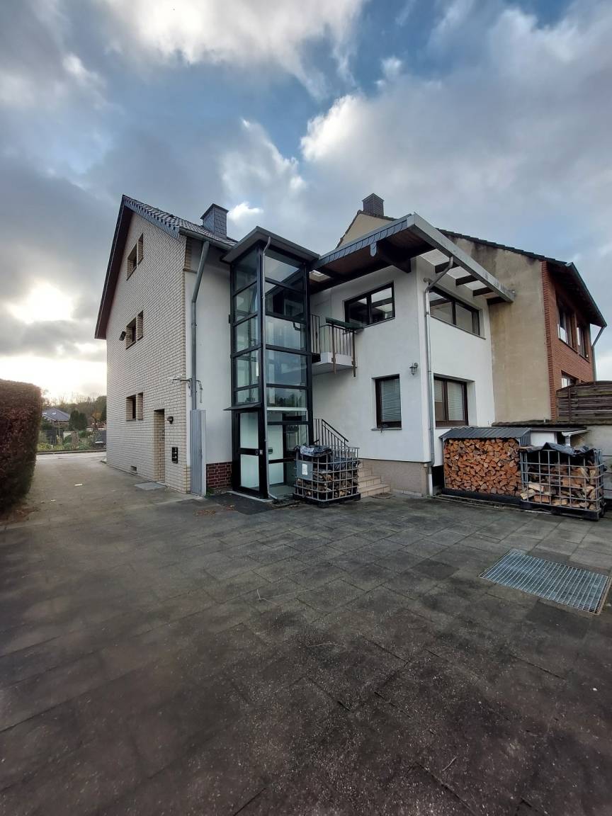 70 M² Ferienwohnung ∙ 2 Schlafzimmer ∙ 4 Gäste - Mönchengladbach