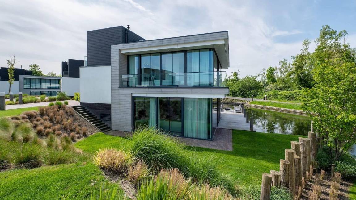173 M² Ferienwohnung ∙ 4 Schlafzimmer ∙ 8 Gäste - Vrouwenpolder