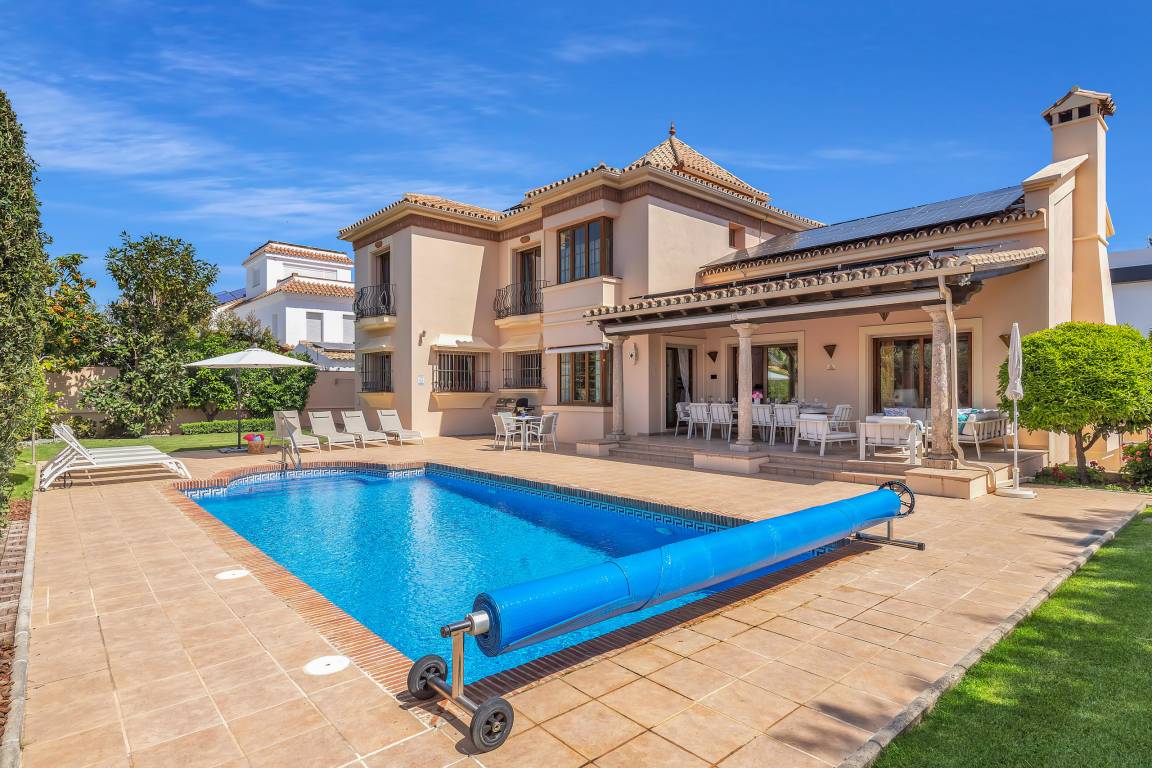 563 M² Willa ∙ 5 Sypialni ∙ 10 Gości - Marbella