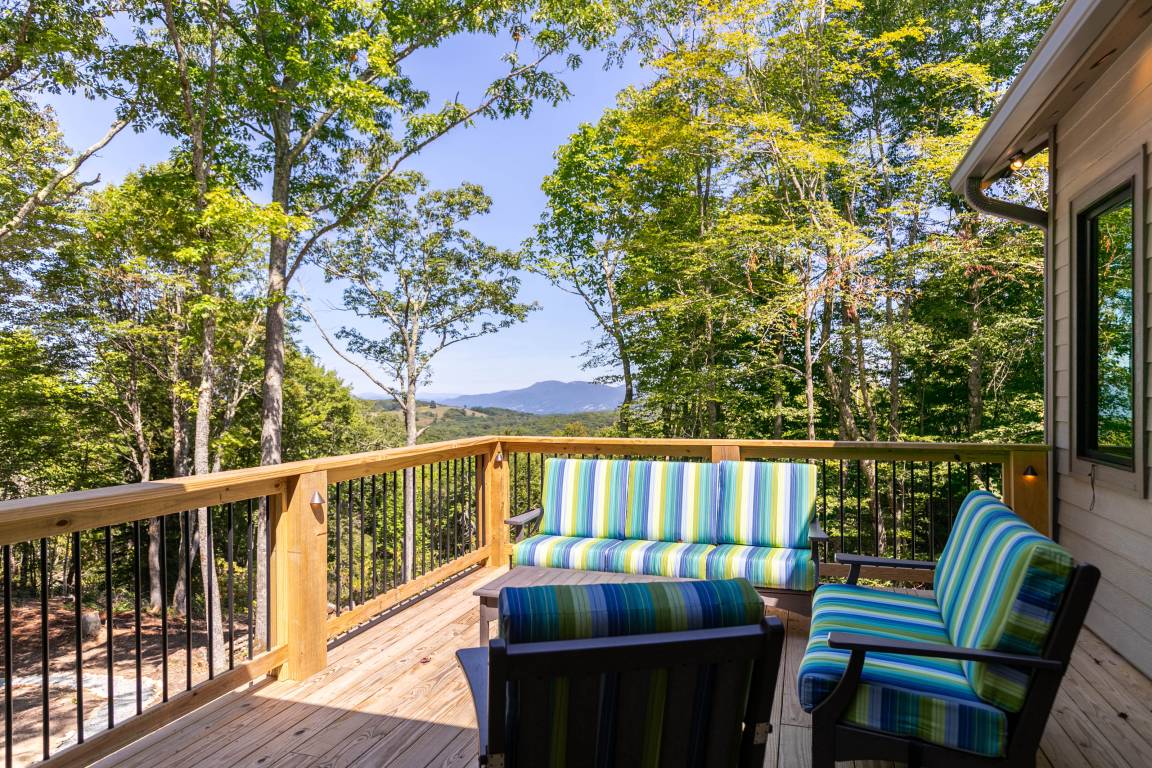 House ∙ 3 Bedrooms ∙ 8 Guests - Banner Elk, NC