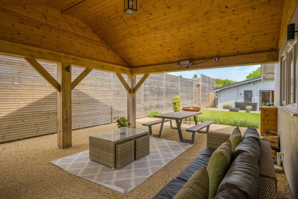 House ∙ 5 Bedrooms ∙ 12 Guests - Norfolk