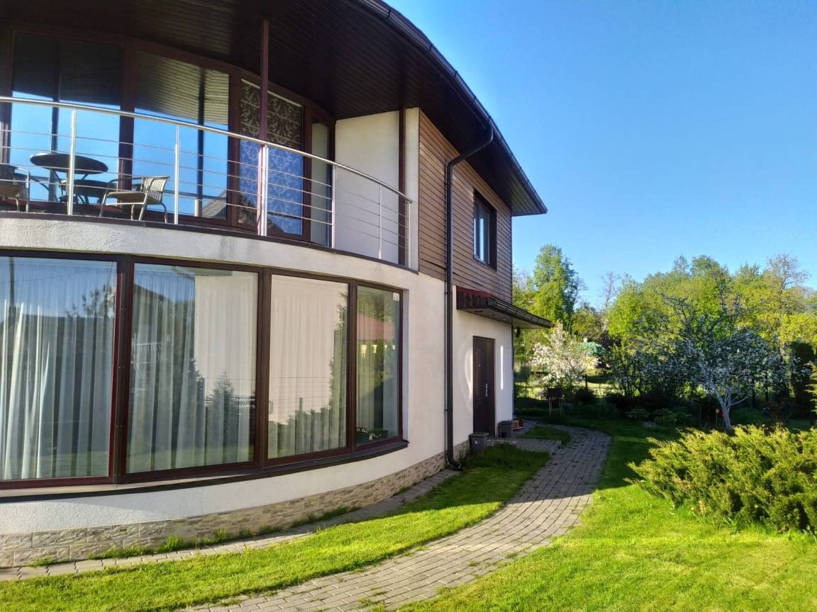220 M² House ∙ 5 Bedrooms ∙ 12 Guests - Riga