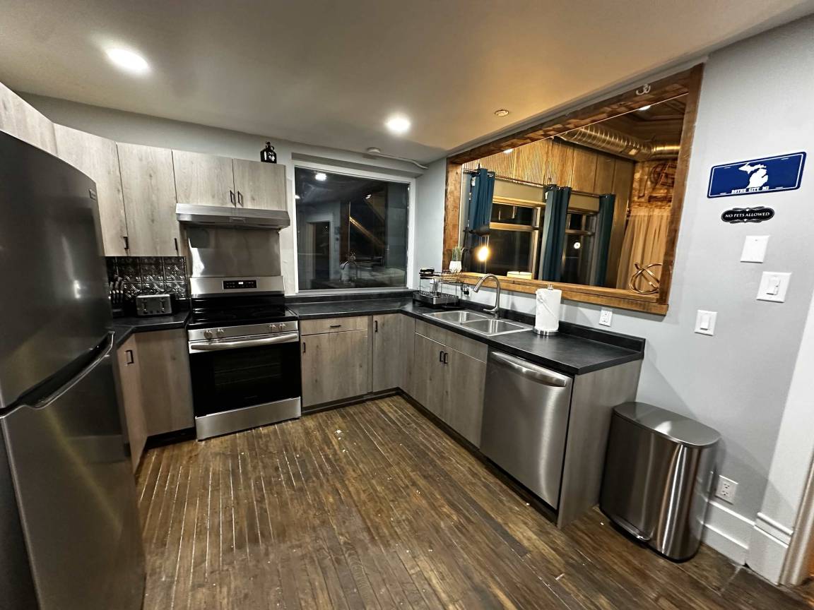 176 M² Maison De Vacances ∙ 5 Chambres ∙ 13 Personnes - Boyne Falls