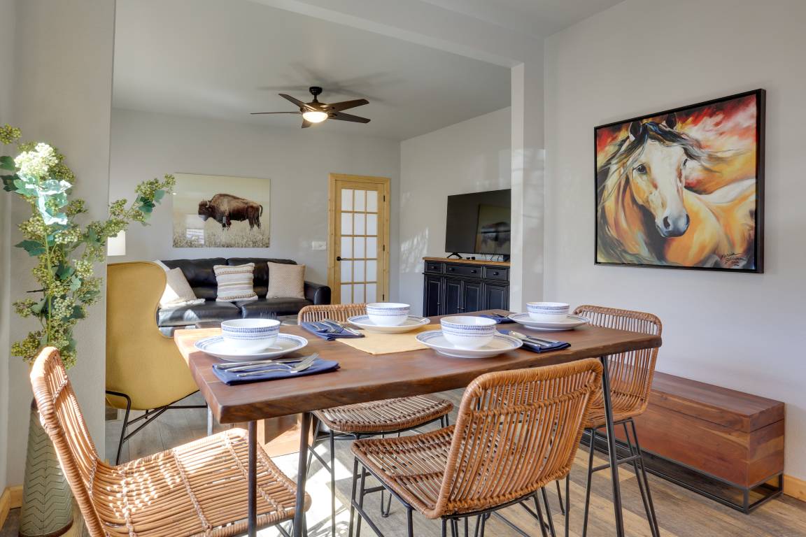 92 M² Cottage ∙ 2 Bedrooms ∙ 6 Guests - Spearfish, SD