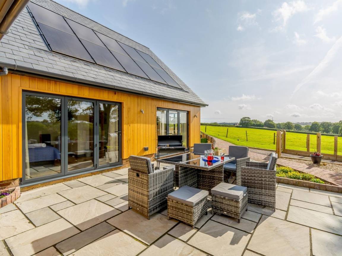 Cottage ∙ 4 Bedrooms ∙ 8 Guests - Kent