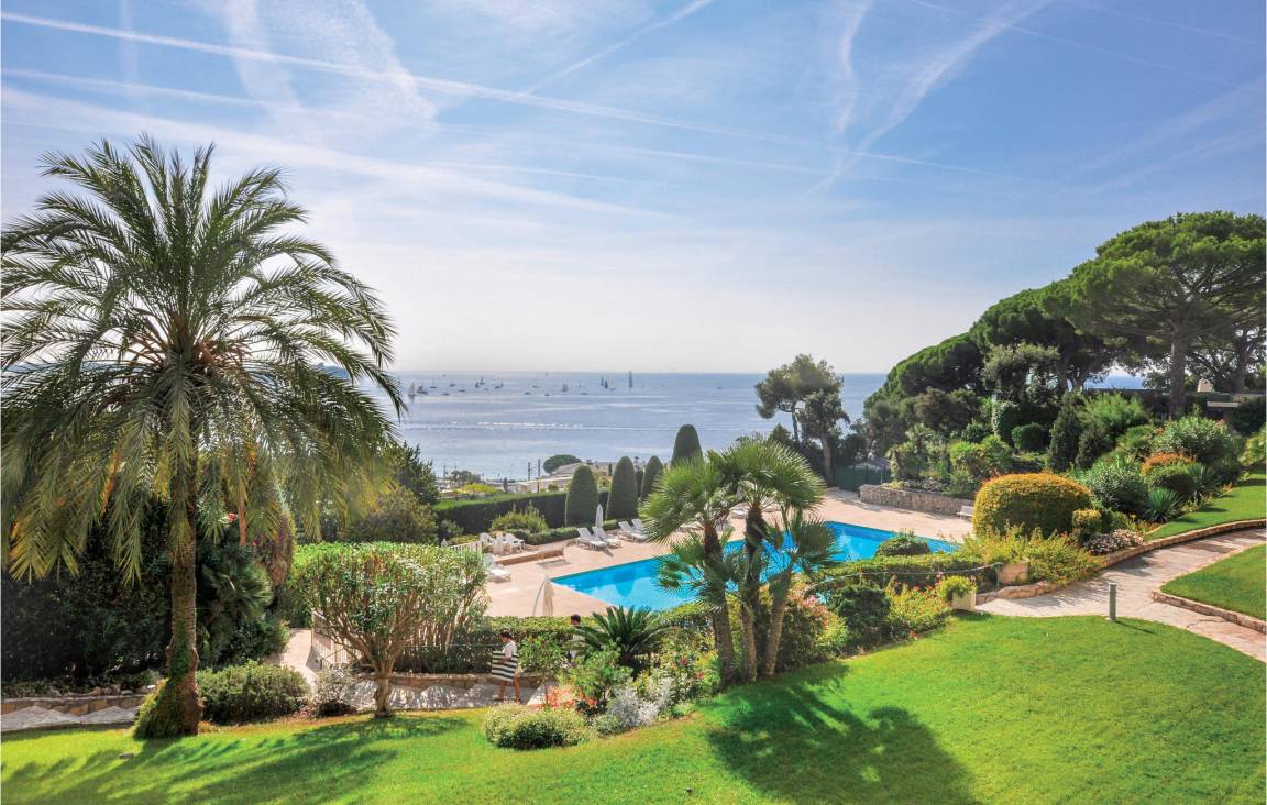 60 M² Appartement ∙ 1 Chambre ∙ 4 Personnes - ibis Cannes Plage La Bocca