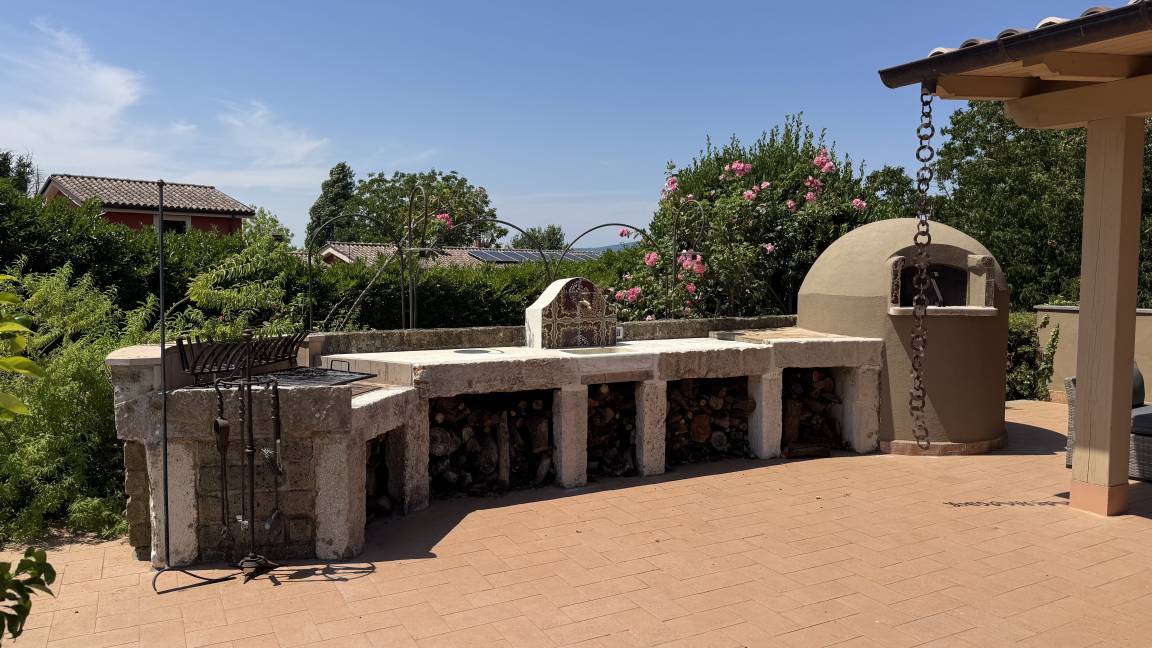 Villa Vacanza ∙ 3 Camere Da Letto ∙ 6 Ospiti - Trevignano Romano